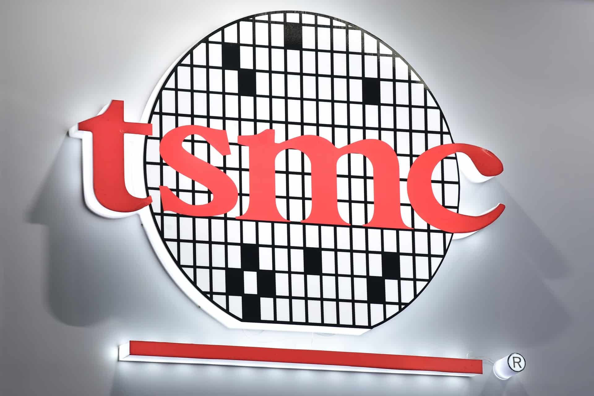 TSMC Reports Record Q2 Profit, Driven by Soaring AI Chip Demand - Stockburger